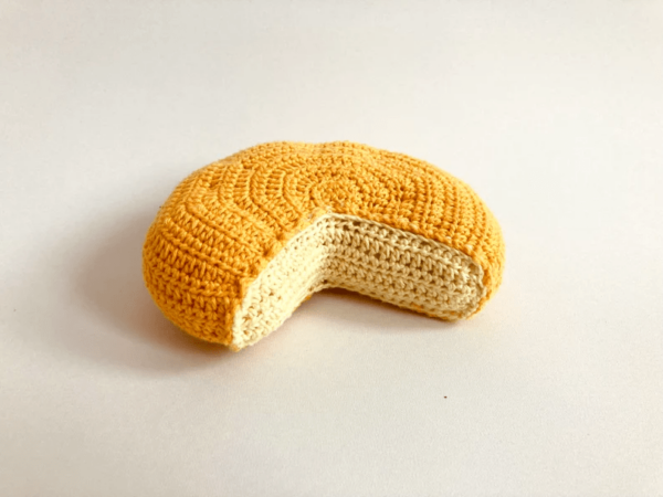 Crochet Cheese Wedge Pattern ( SitnCrochet 2026