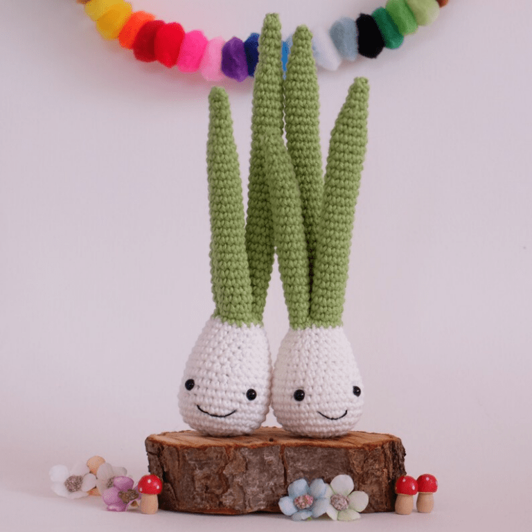 Crochet Onion Free Pattern ( SitnCrochet 2026