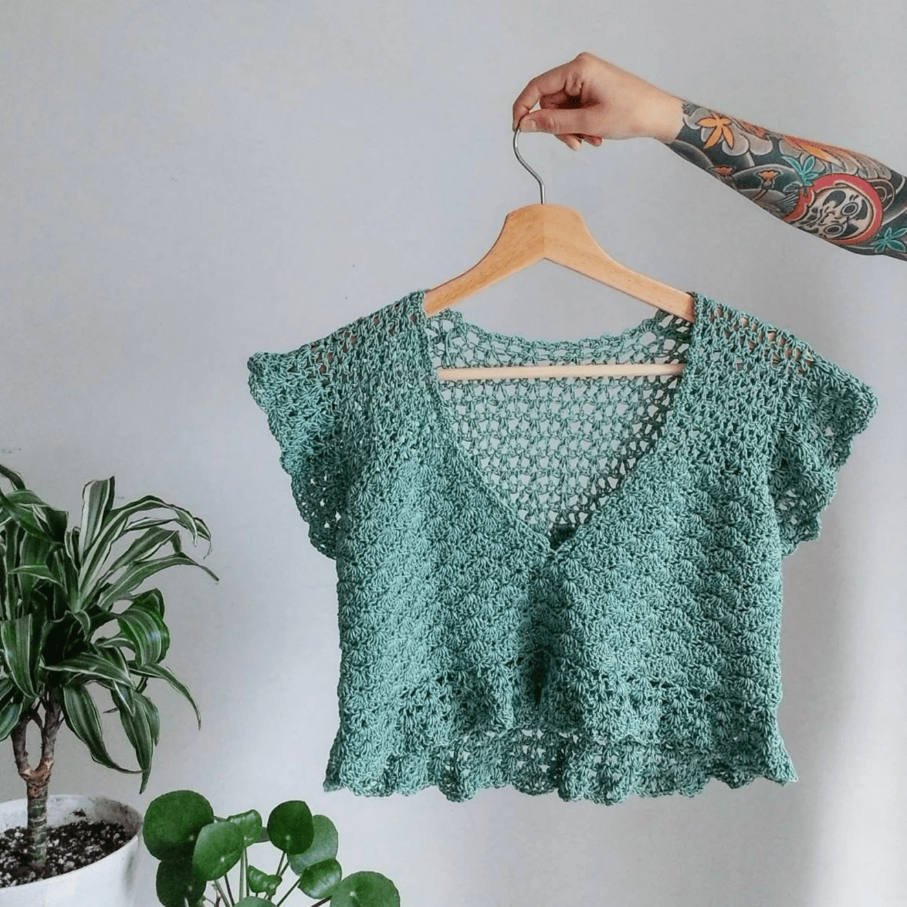 10 Trendy Crochet Summer Top Patterns ( SitnCrochet 2025